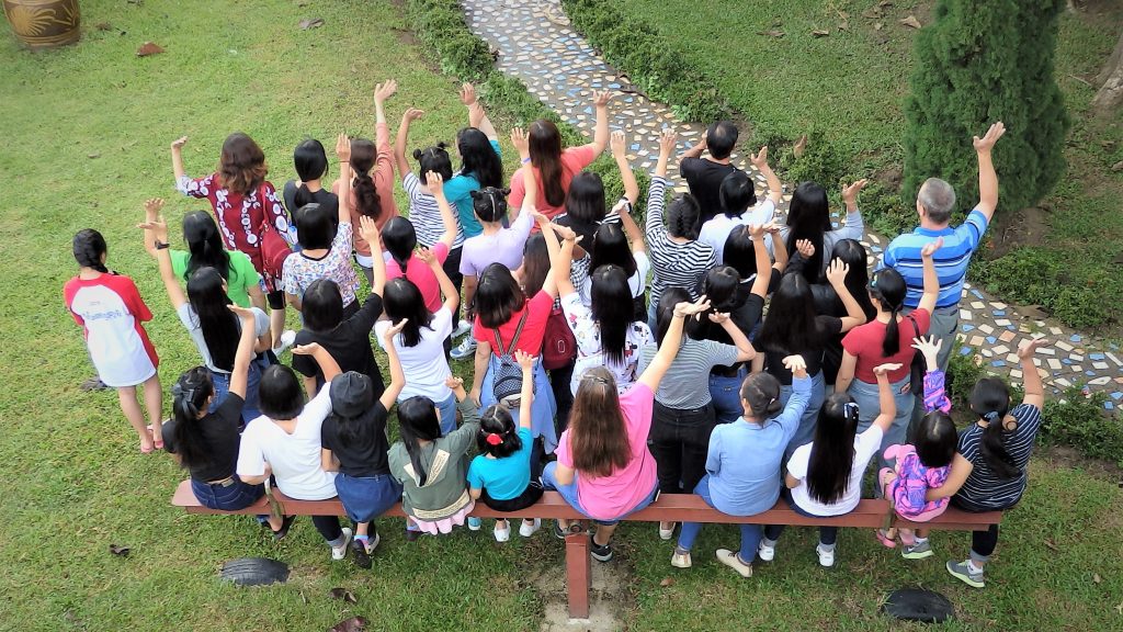 Give - Baan Phak Phing